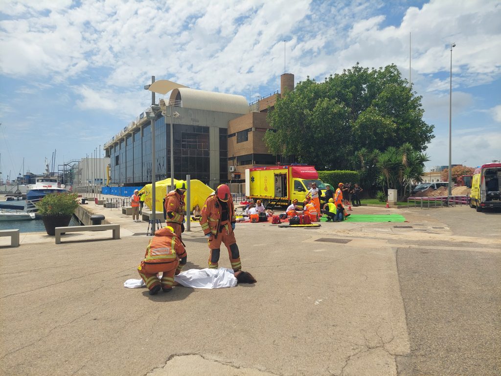 The Port of Valencia tests the use of innovative technologies for the ...