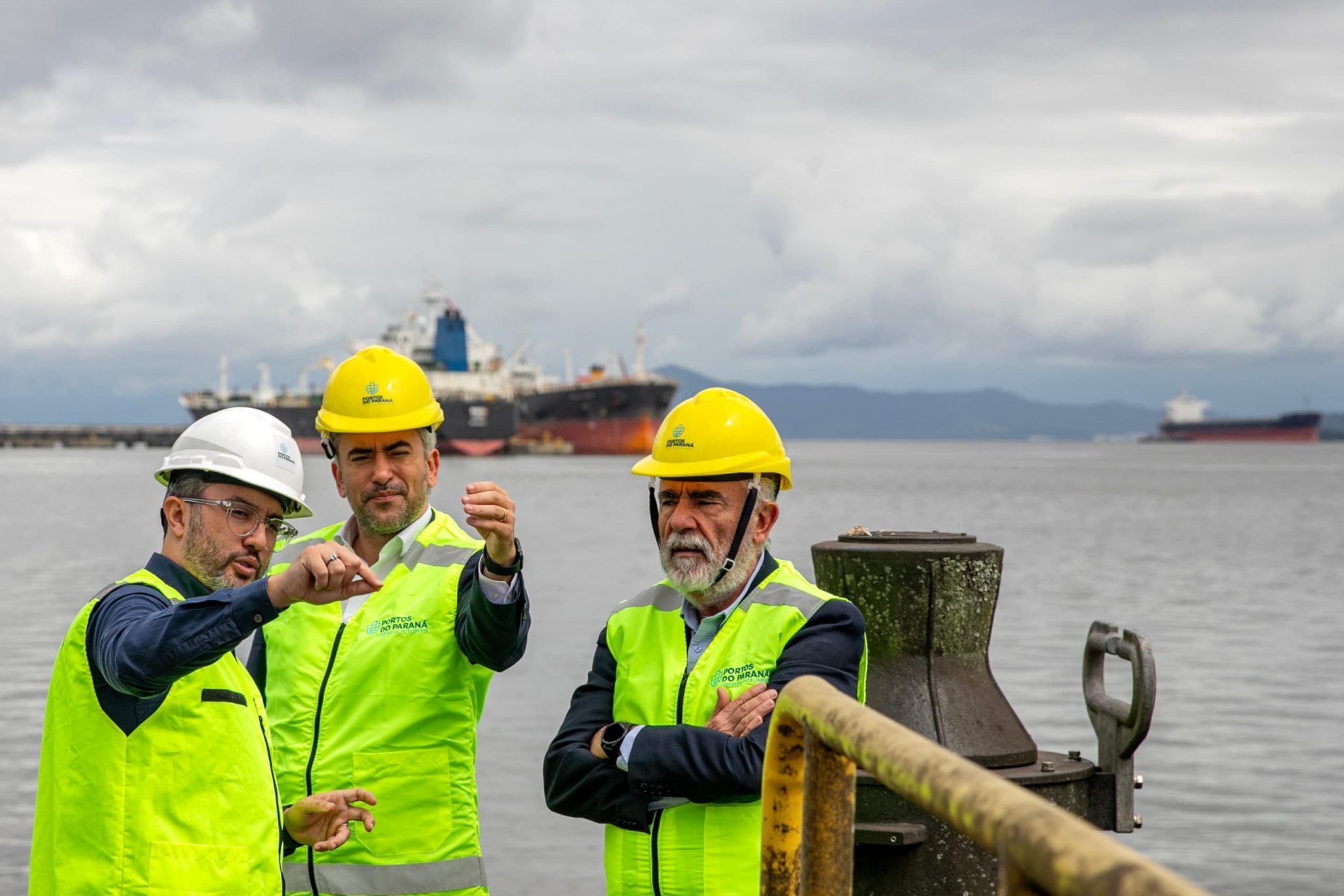 The President of Fundación Valenciaport visits the Port of Paranaguá ...